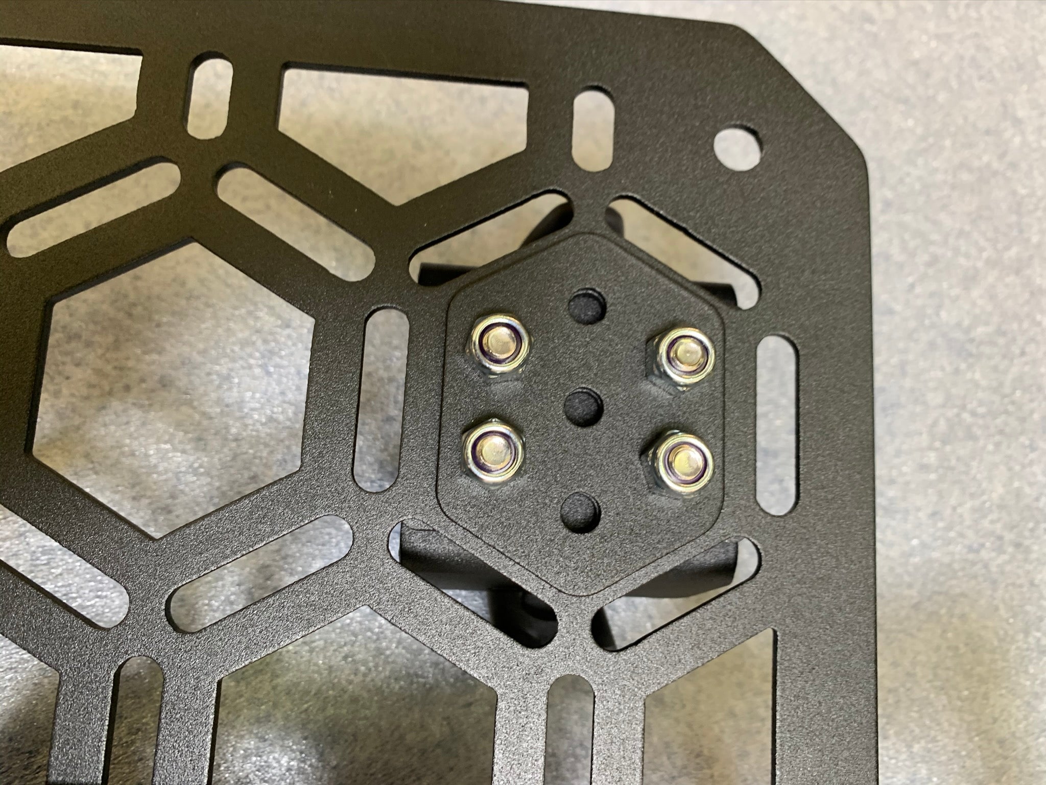 Adapt-a-panel 7 bolt Grid Insert mount kit – Artemis Outdoor