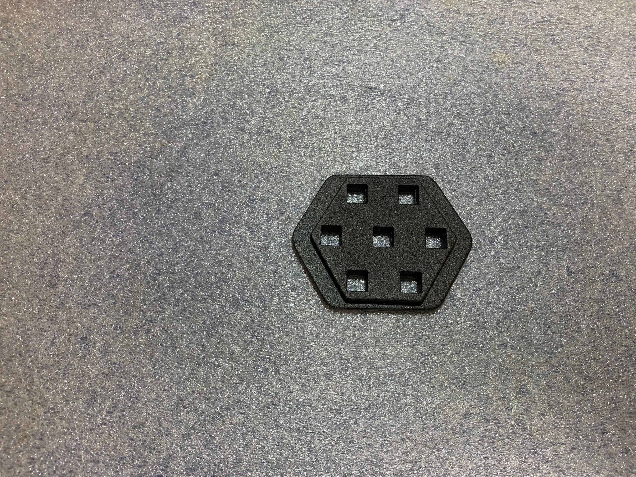 Adapt-a-panel 7 carriage bolt Grid Insert mount kit – Artemis Outdoor